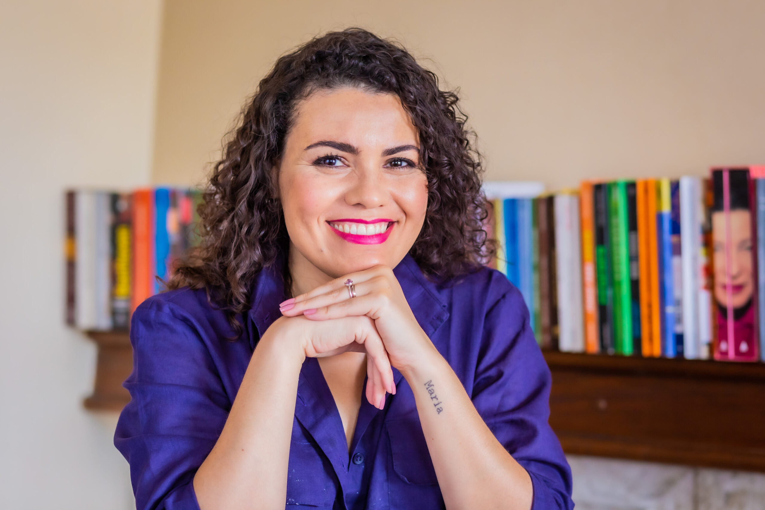 Karla Maria na 3.ª Bienal Internacional do Livro de Guarulhos ...